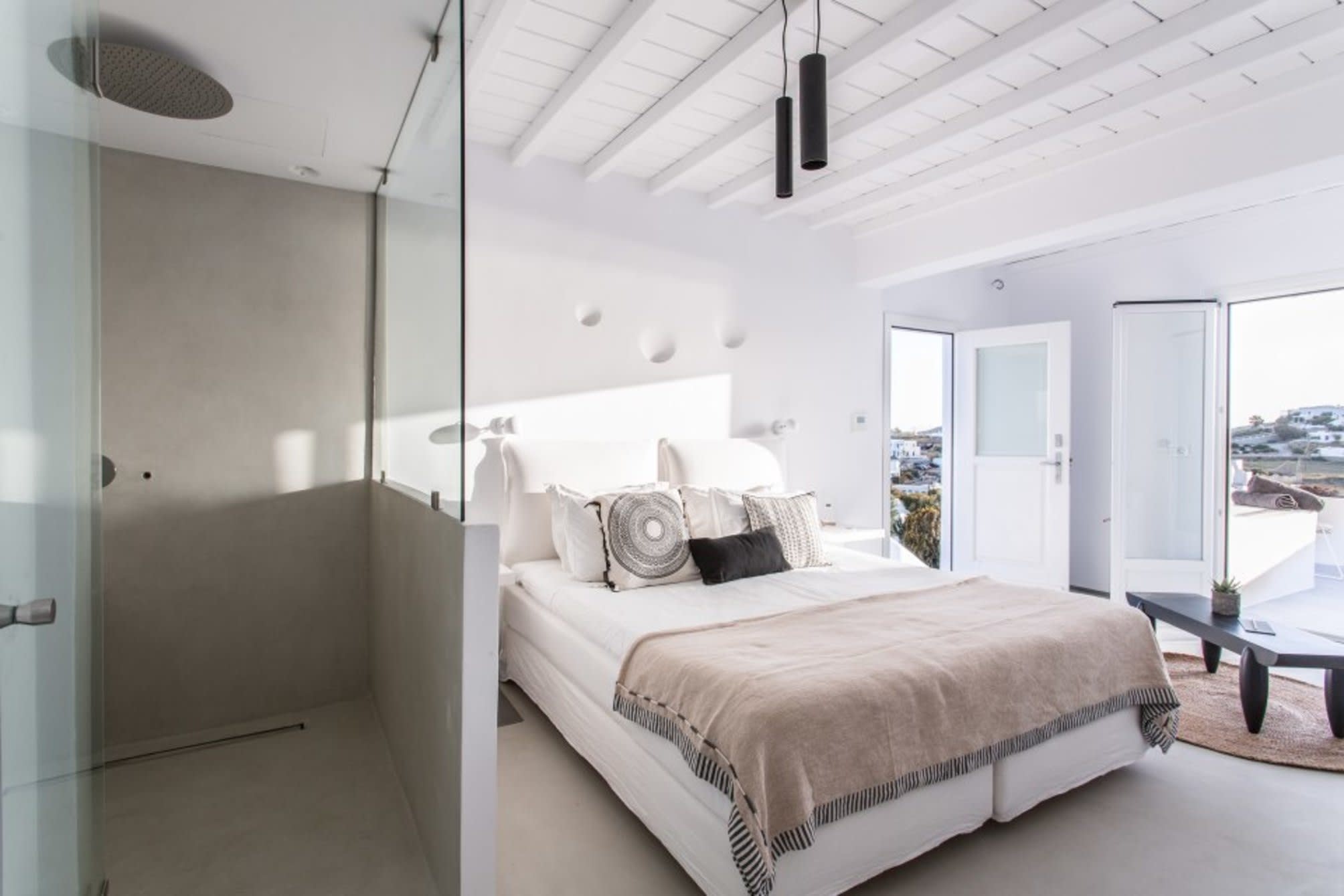 Ostraco Suites, Drafaki | Best deals | lastminute.com