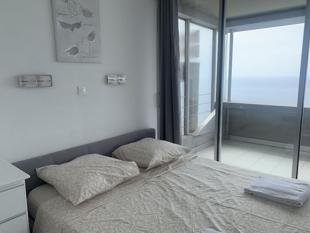 SARA RIVIERA Costa Plana, Cap-d'Ail | Bästa erbjudanden | lastminute SE