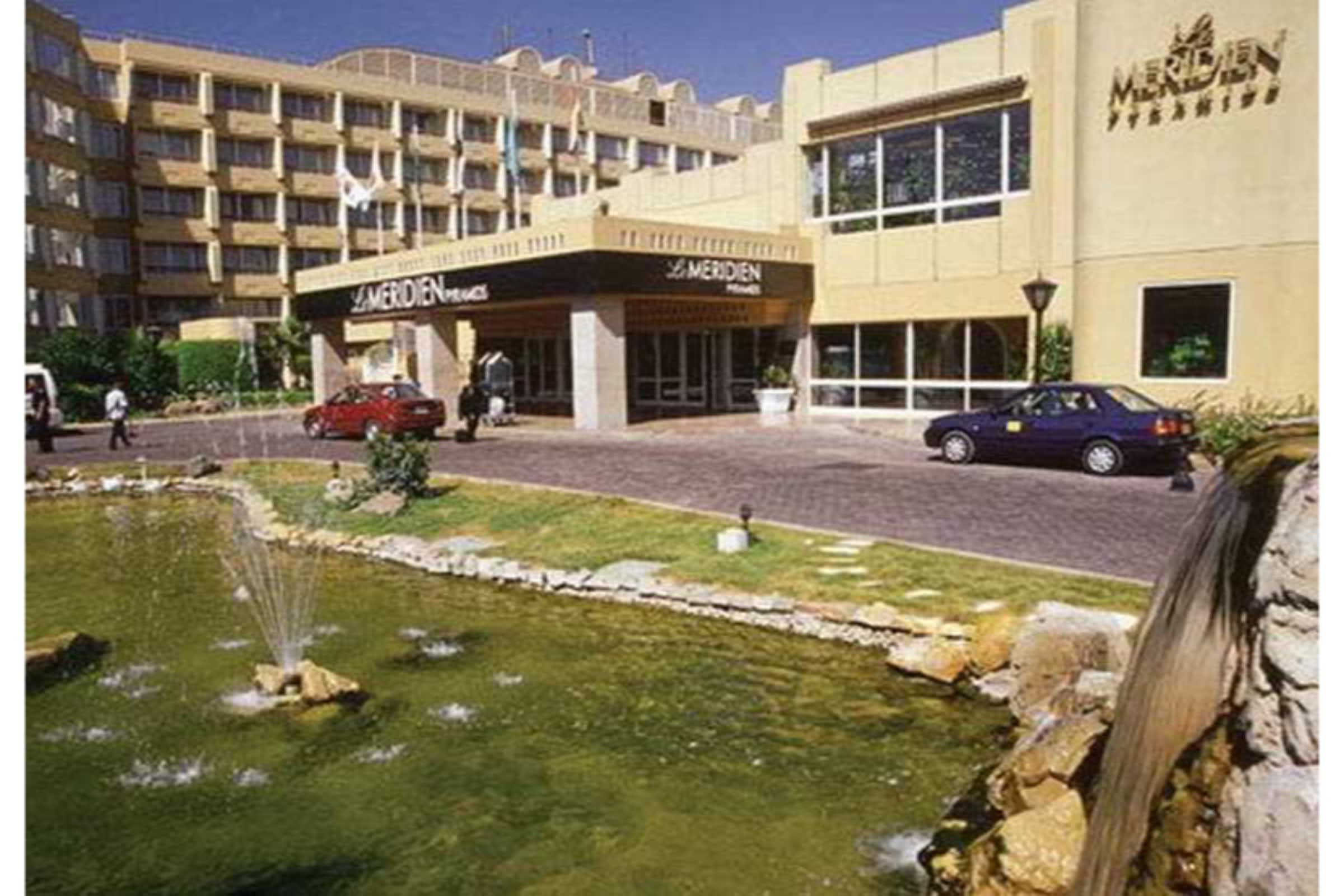 Le Meridien Pyramids, Giza | Best deals | lastminute.com