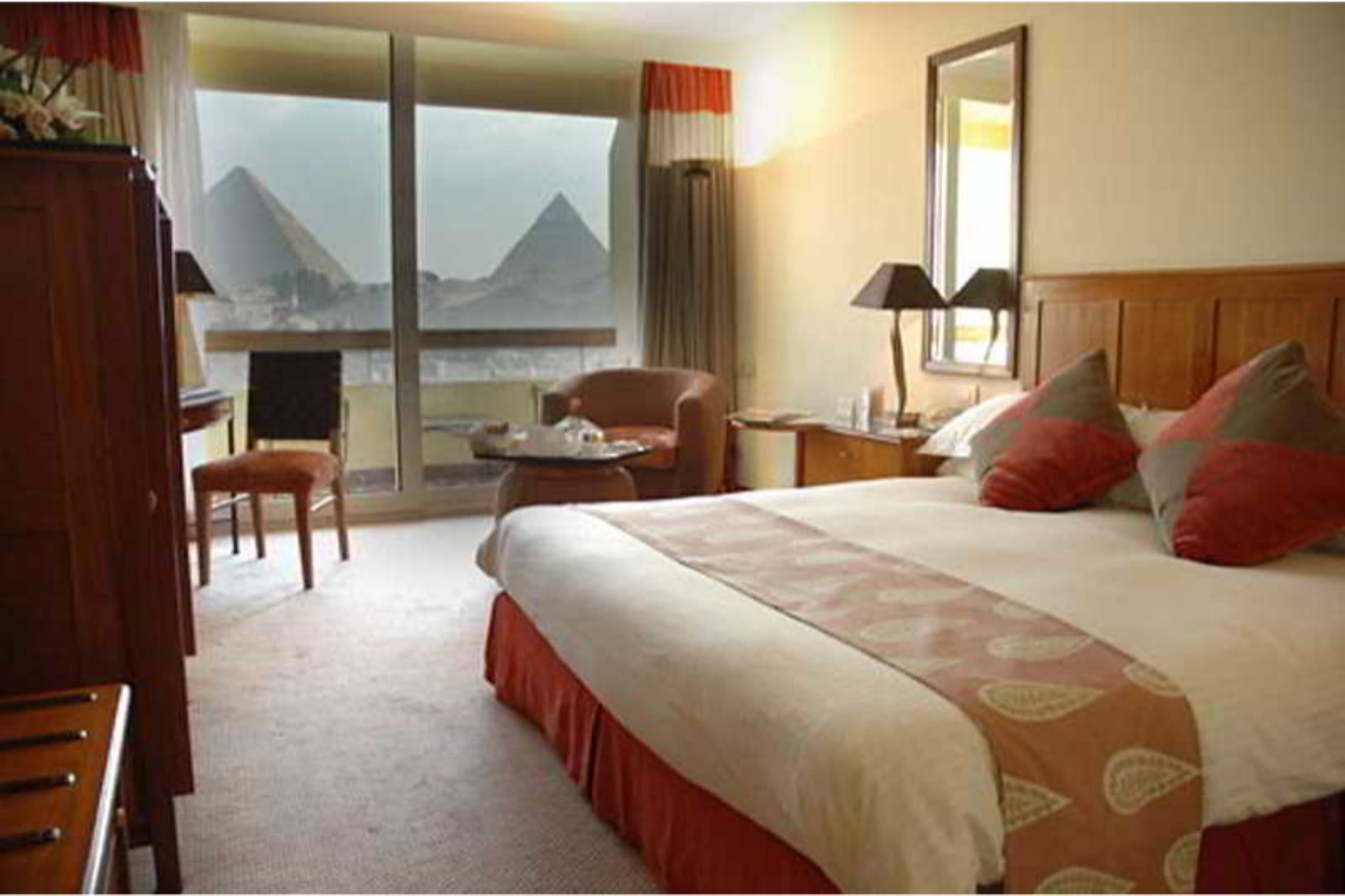 Le Meridien Pyramids, Giza | Best deals | lastminute.com