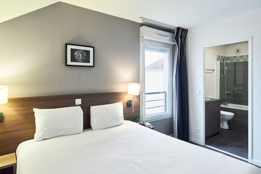 Zenitude Hôtel Résidences Roissy Village, Roissy-en-France | Best deals ...