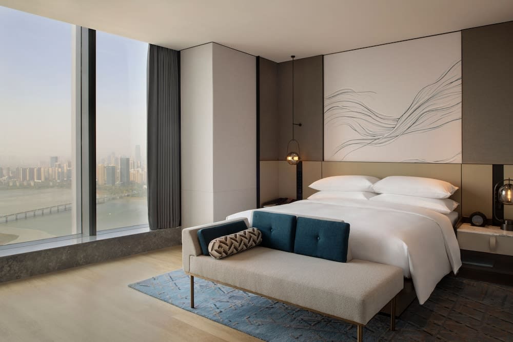 Wuhan Marriott Hotel Wuchang, Wuhan | Best deals | lastminute.com