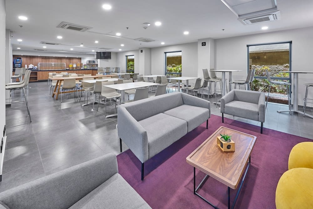 City Express by Marriott Mérida, Merida | Best deals | lastminute.com