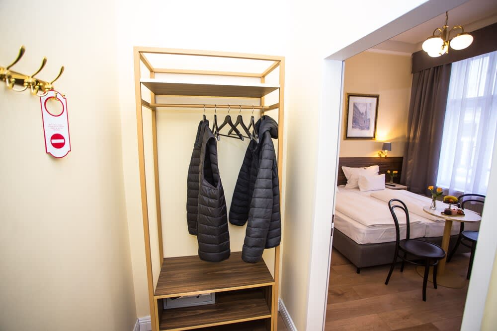 City Pension Stephansplatz I Self Check In, Vienna | Best deals ...