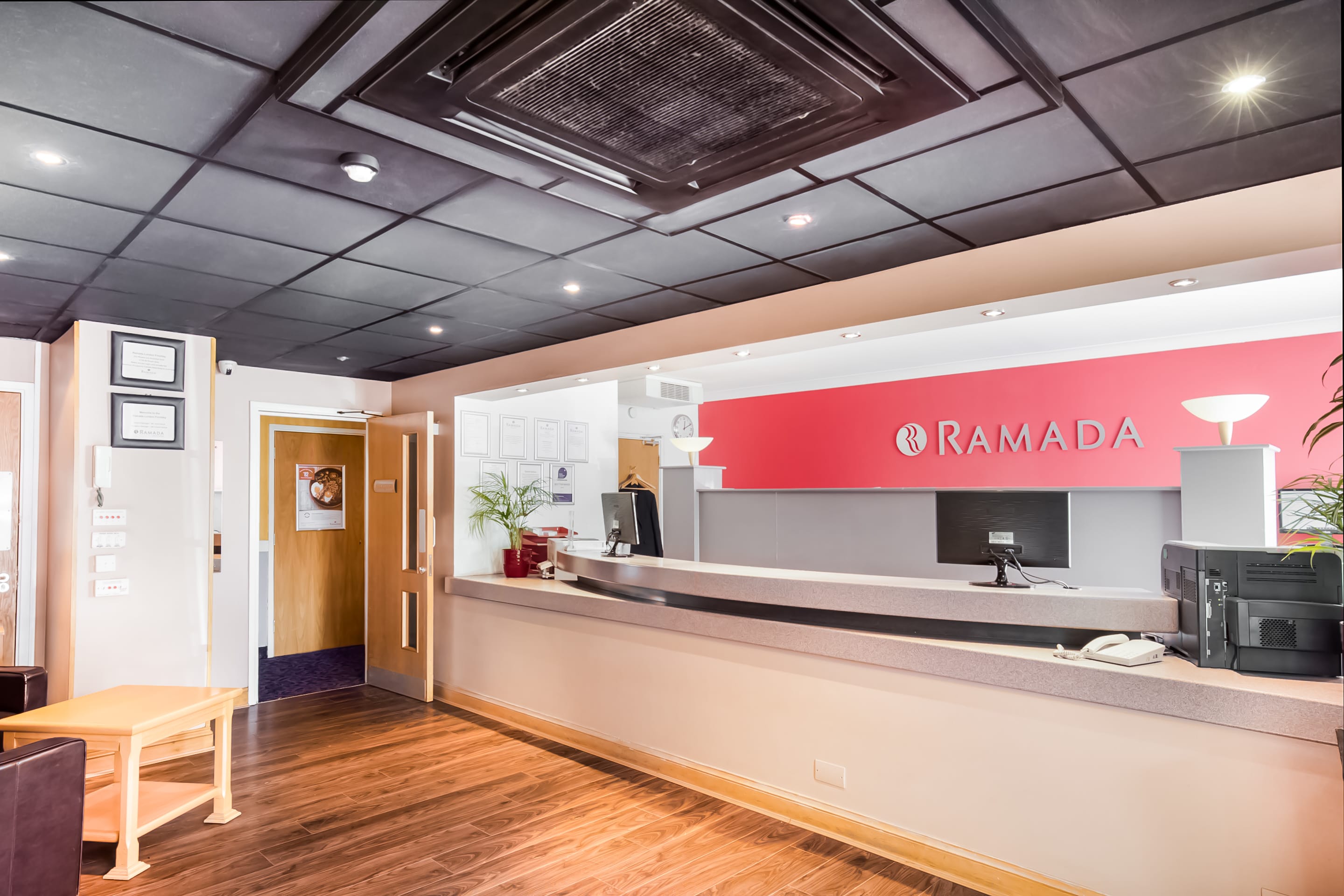 Flagship London Finchley, London | Best deals | lastminute.com