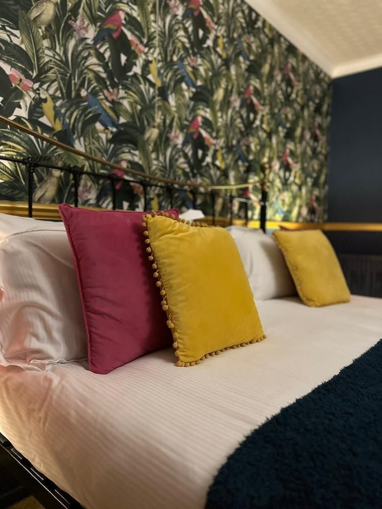 The Kings Arms Inn, Montacute | Best deals | lastminute.com