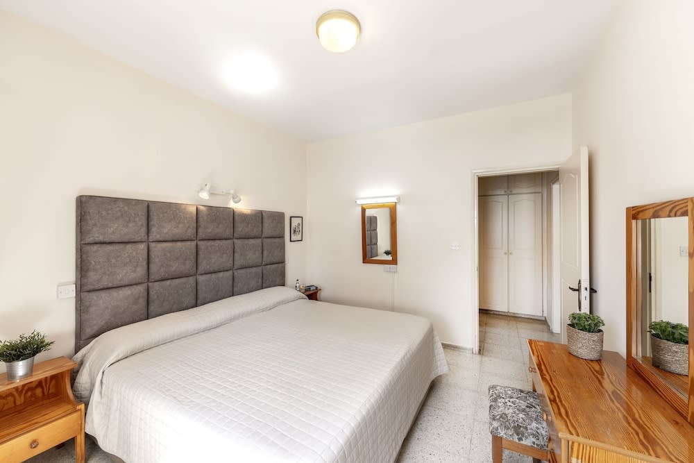 Stephanos Hotel Apartments, Polis | Best deals | lastminute.com