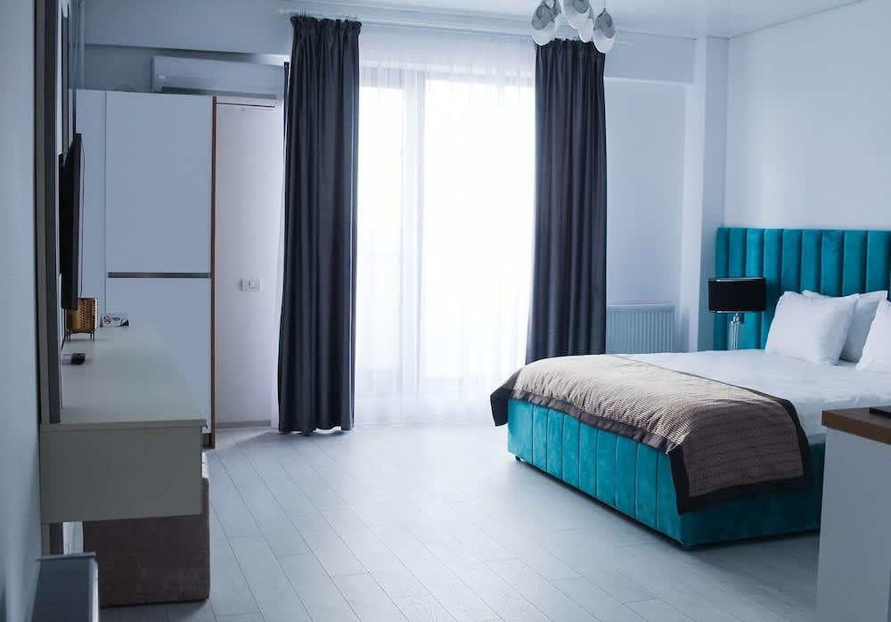 AZIMUTH Hotel by Building Stefan - Hotel Building Stefan Resort I Sud ...