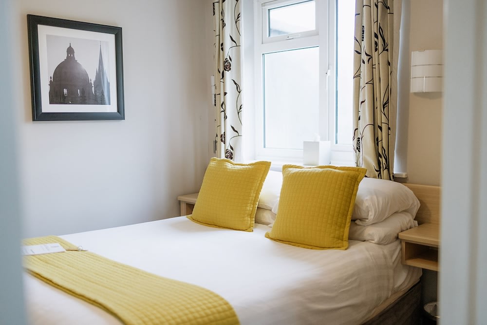 Red Mullions Guest House, Oxford | Best deals | lastminute.com
