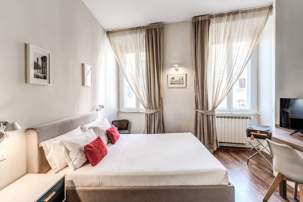 Little Queen Relais, Rome | Best deals | lastminute.com