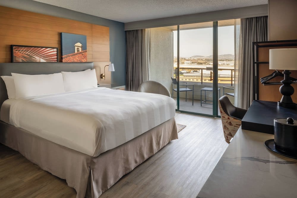 San Diego Marriott Mission Valley, San Diego | Best deals | lastminute.com