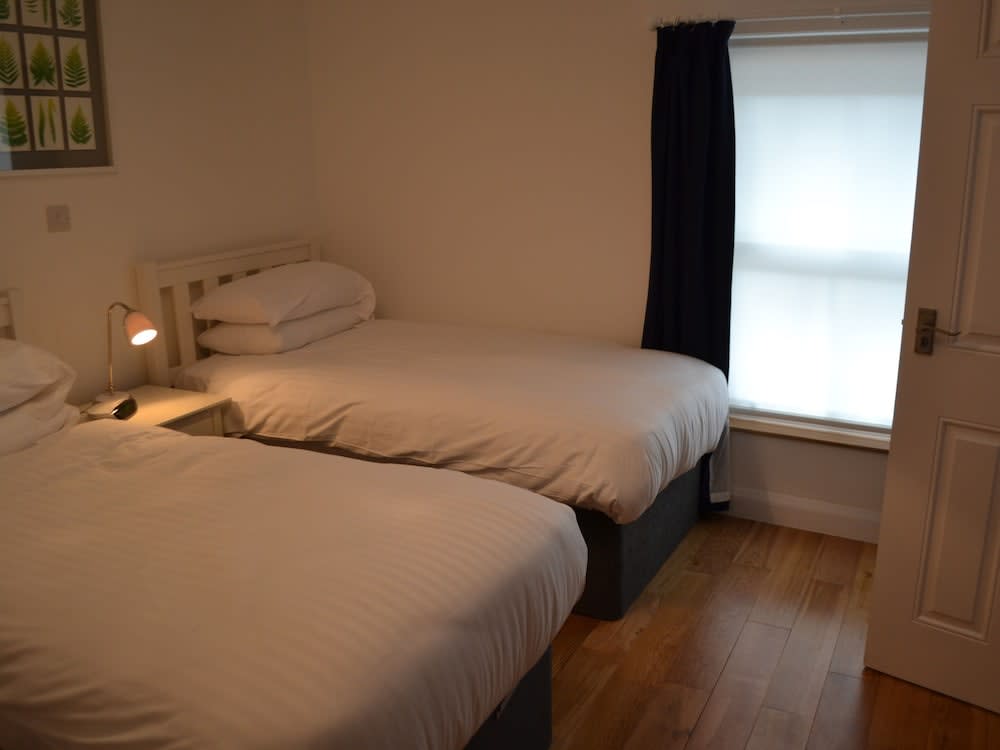 The Queen's Head Hotel, Buxton | Best deals | lastminute.com