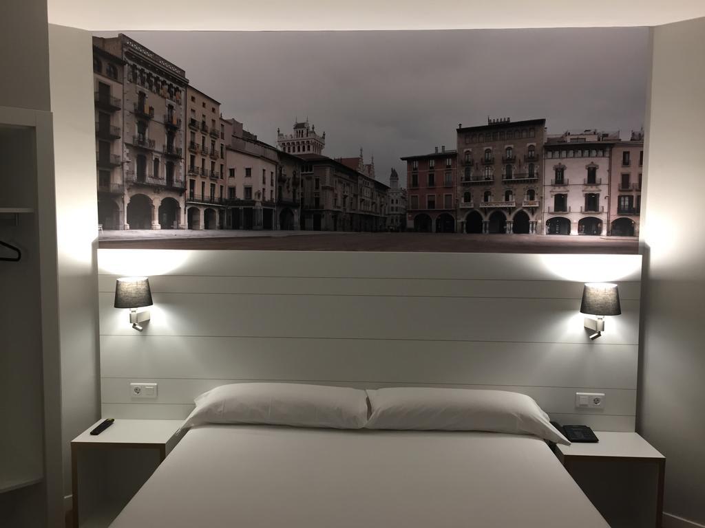 Hotel Can Pamplona, Vic | Mejores ofertas | Rumbo