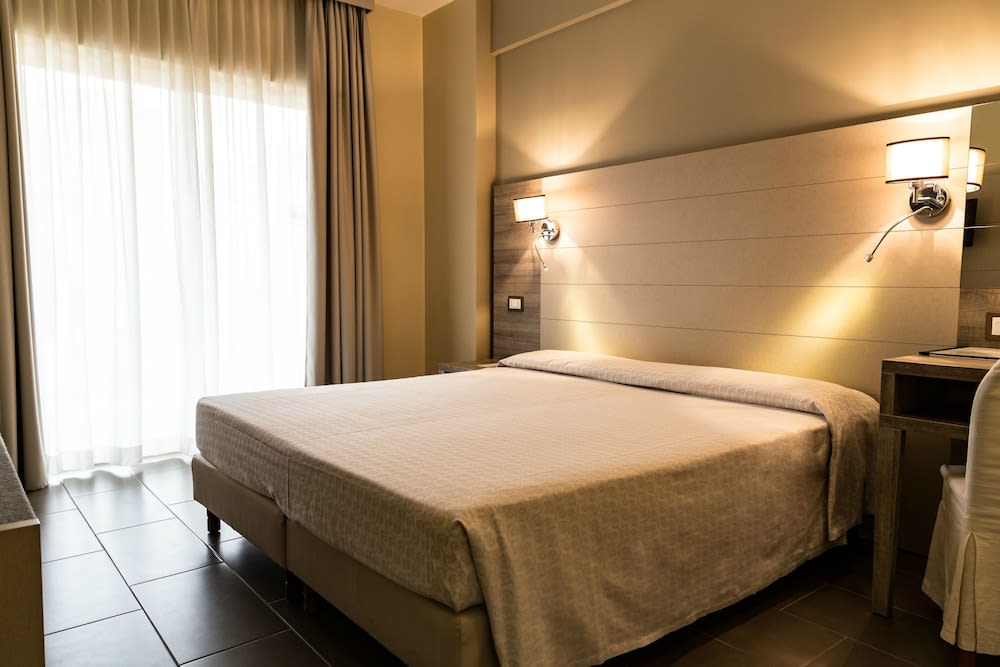 Hotel Pineta Palace, Rome | Best deals | lastminute.com