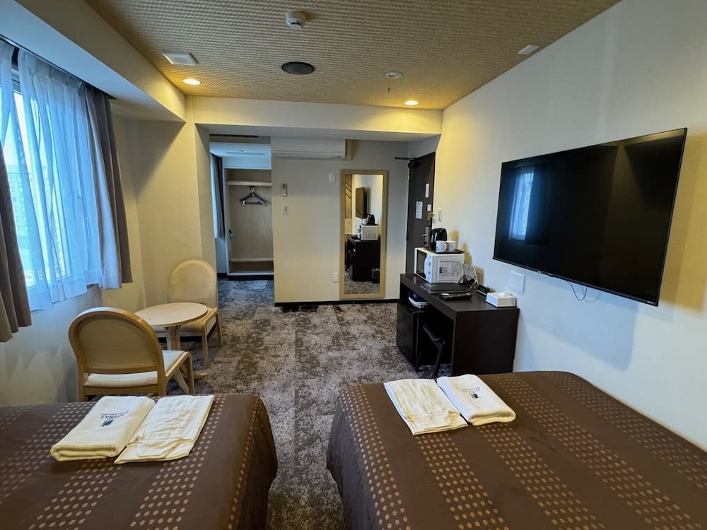 HOTEL LiVEMAX Kyoto Gojo, Kyoto | Best deals | lastminute.com