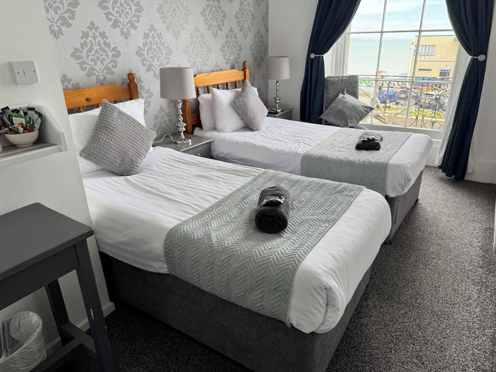 Premier Inn Weymouth, Weymouth | Best deals | lastminute.com