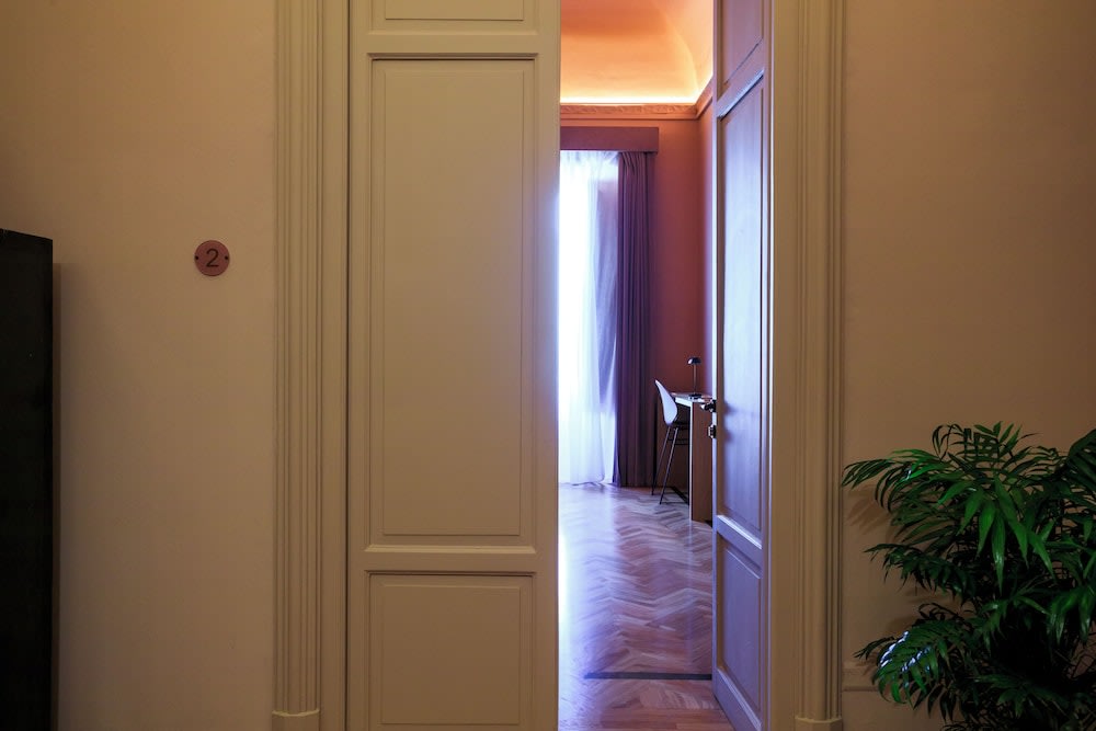 Belmonte LR Collection, Palermo | Best deals | lastminute.com