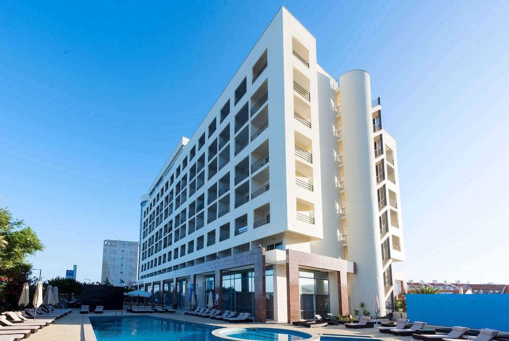 TRYP by Wyndham Lisboa Caparica Mar, Almada | Günstige Angebote ...