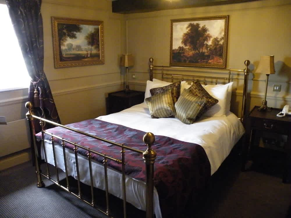 Saracens Head Hotel by Greene King Inns, Towcester | Best deals ...