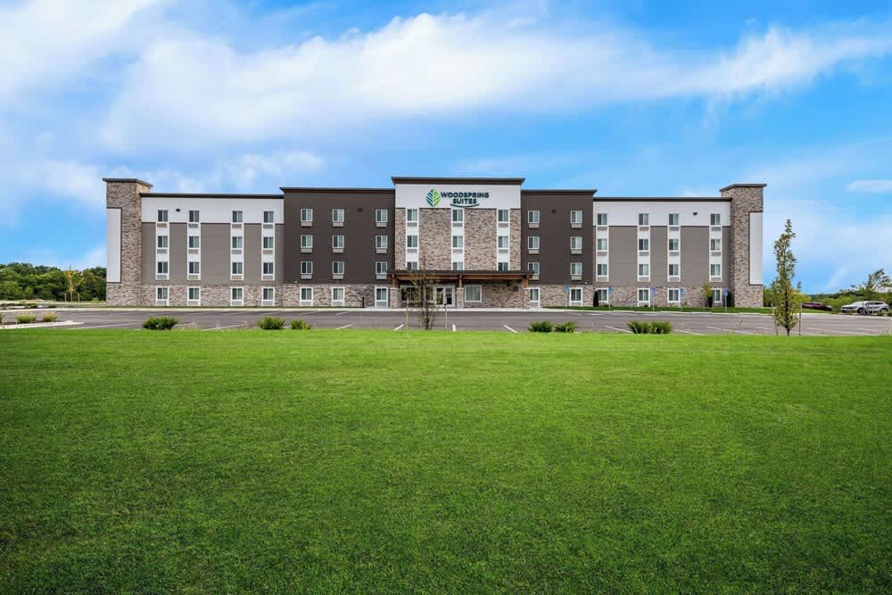 WoodSpring Suites Kansas City Airport, Kansas City | Best deals ...
