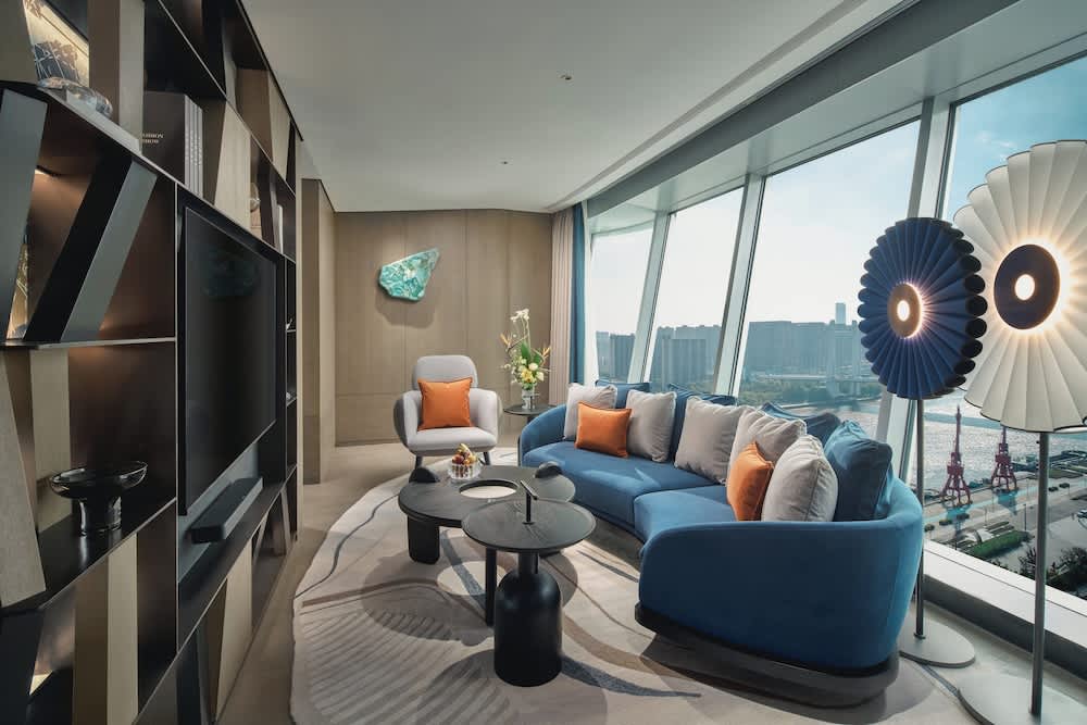 Hotel Indigo Ningbo Riverside by IHG, Ningbo | Best deals | lastminute.com