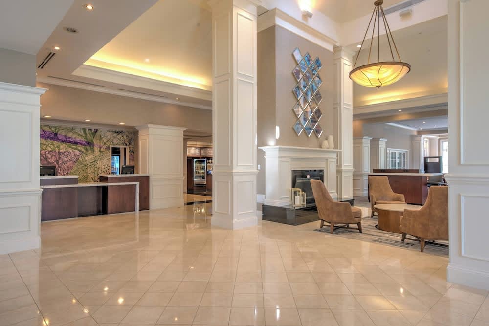 Courtyard Chapel Hill, Chapel Hill | Best deals | lastminute US
