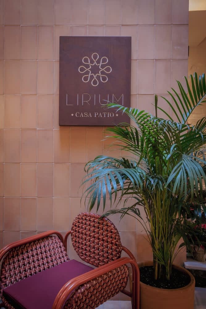 LIRIUM Casa Patio, Sevilla | Best deals | lastminute.com