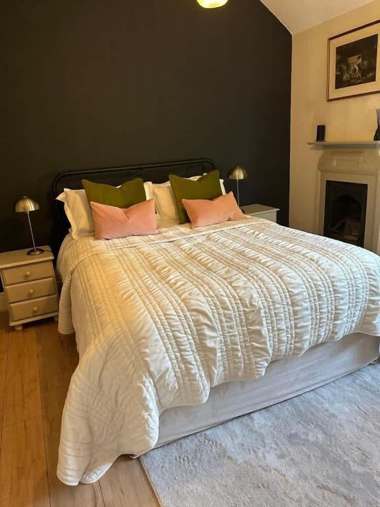 Coundon Lodge Coventry, Coventry | Best deals | lastminute.com