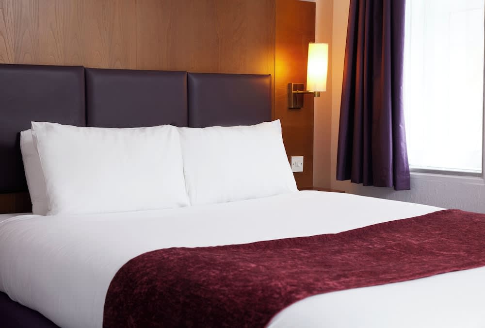 Premier Inn Bicester, Bicester | Best deals | lastminute.com