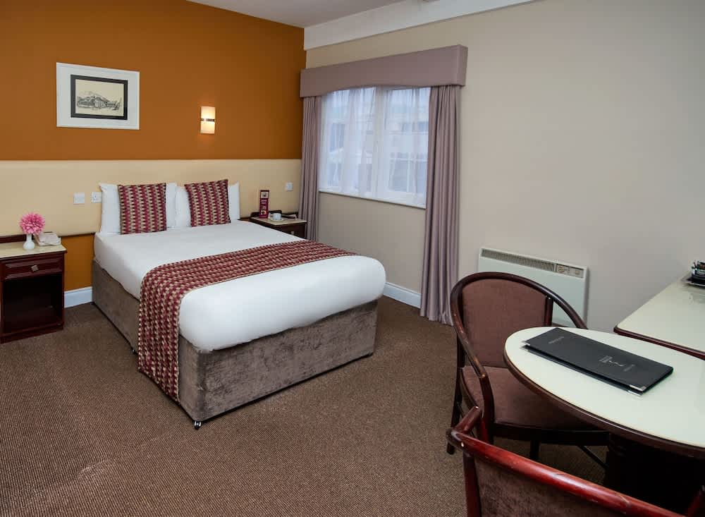 Eviston House Hotel, Killarney | Best deals | lastminute IE