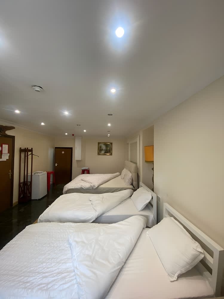 Aron Guest House, London | Best deals | lastminute.com