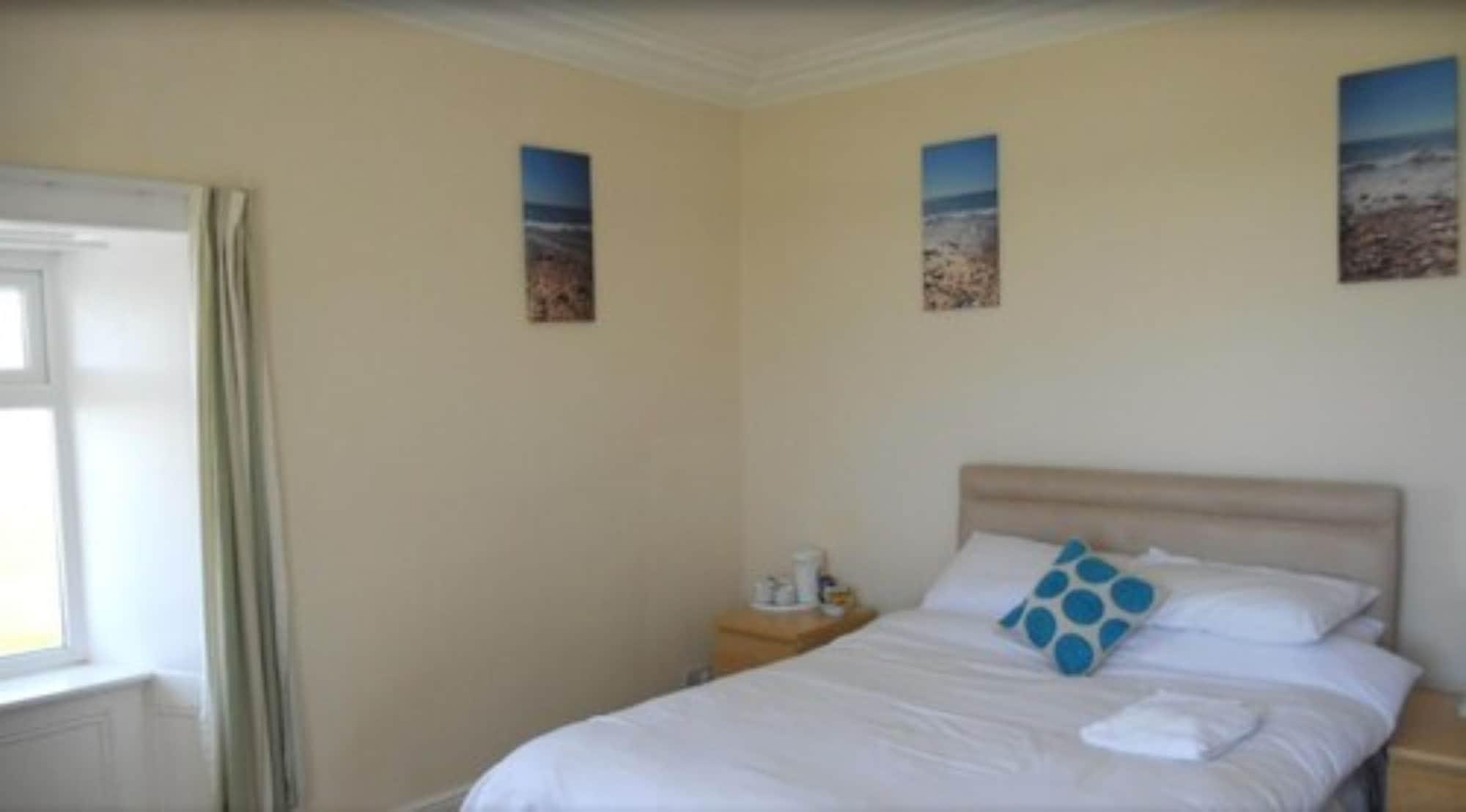 Tiree Lodge Hotel Isle Of Tiree Scotland, Tiree Island | Best deals ...