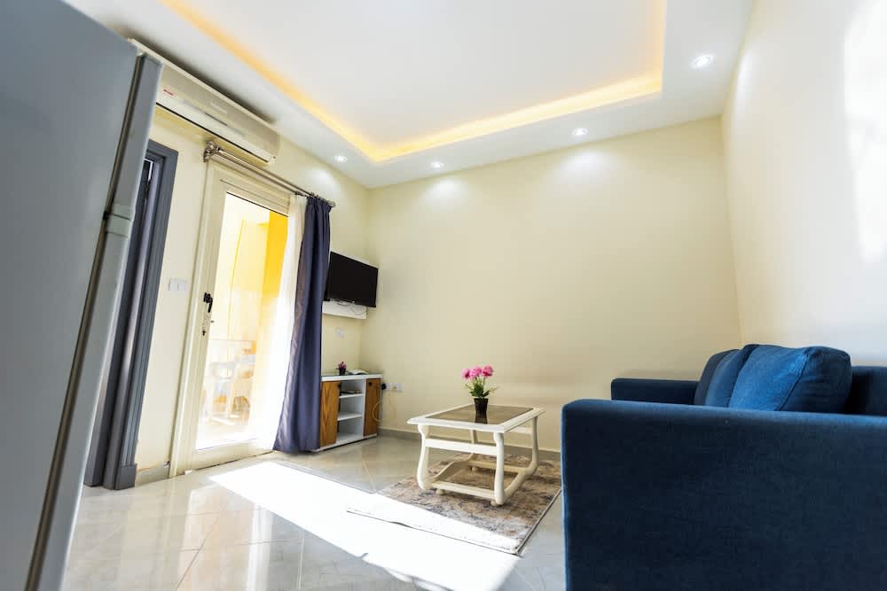 Lazur Pool Apartment's - El Kawsar, Hurghada - Egypt, Hurghada ...