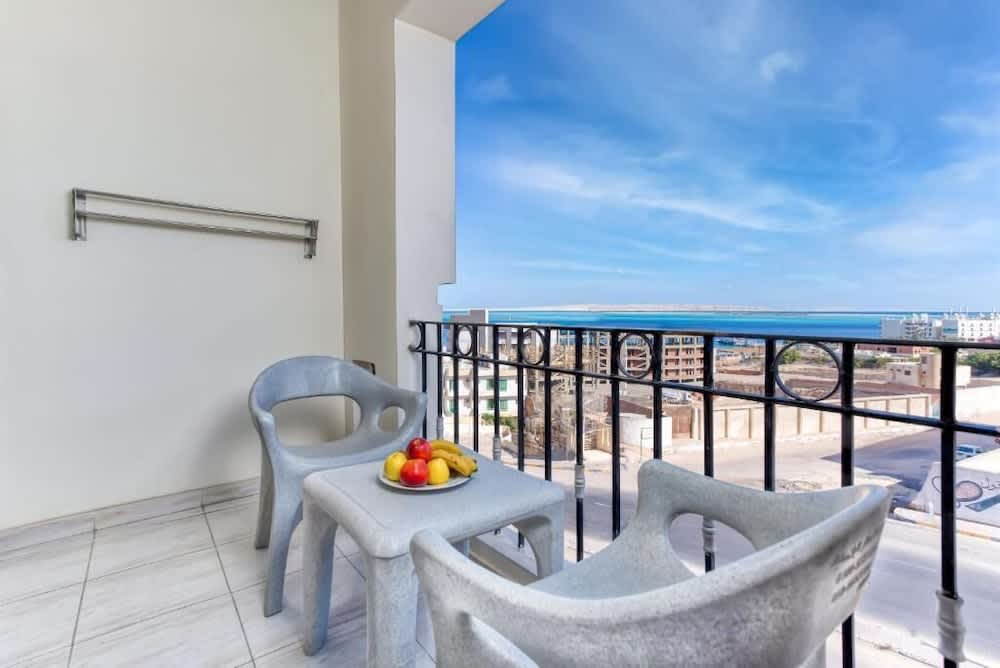Lazur Sea & City Apartment's - El Hadaba, Hurghada - Egypt, Hurghada ...