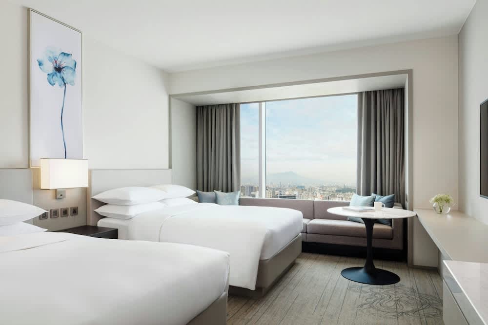 Courtyard by Marriott Taipei Downtown, Taipei | Best deals | lastminute.com