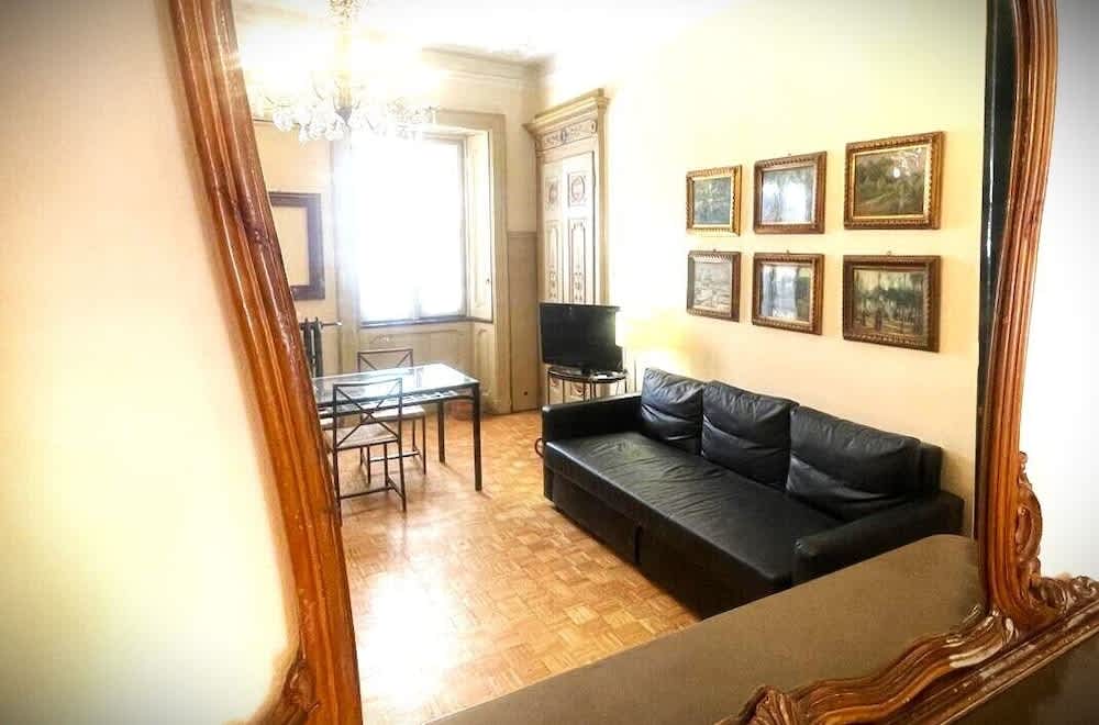 dHomes -Apartments Rooms- Galleria Gold, Milano | Offerte top | Volagratis