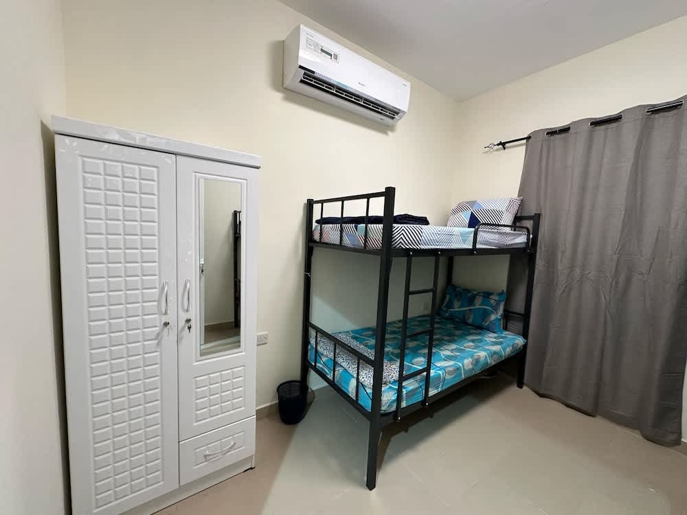 Palm Inn Hostel Mix Dormitory, Dubai | Best deals | lastminute.com