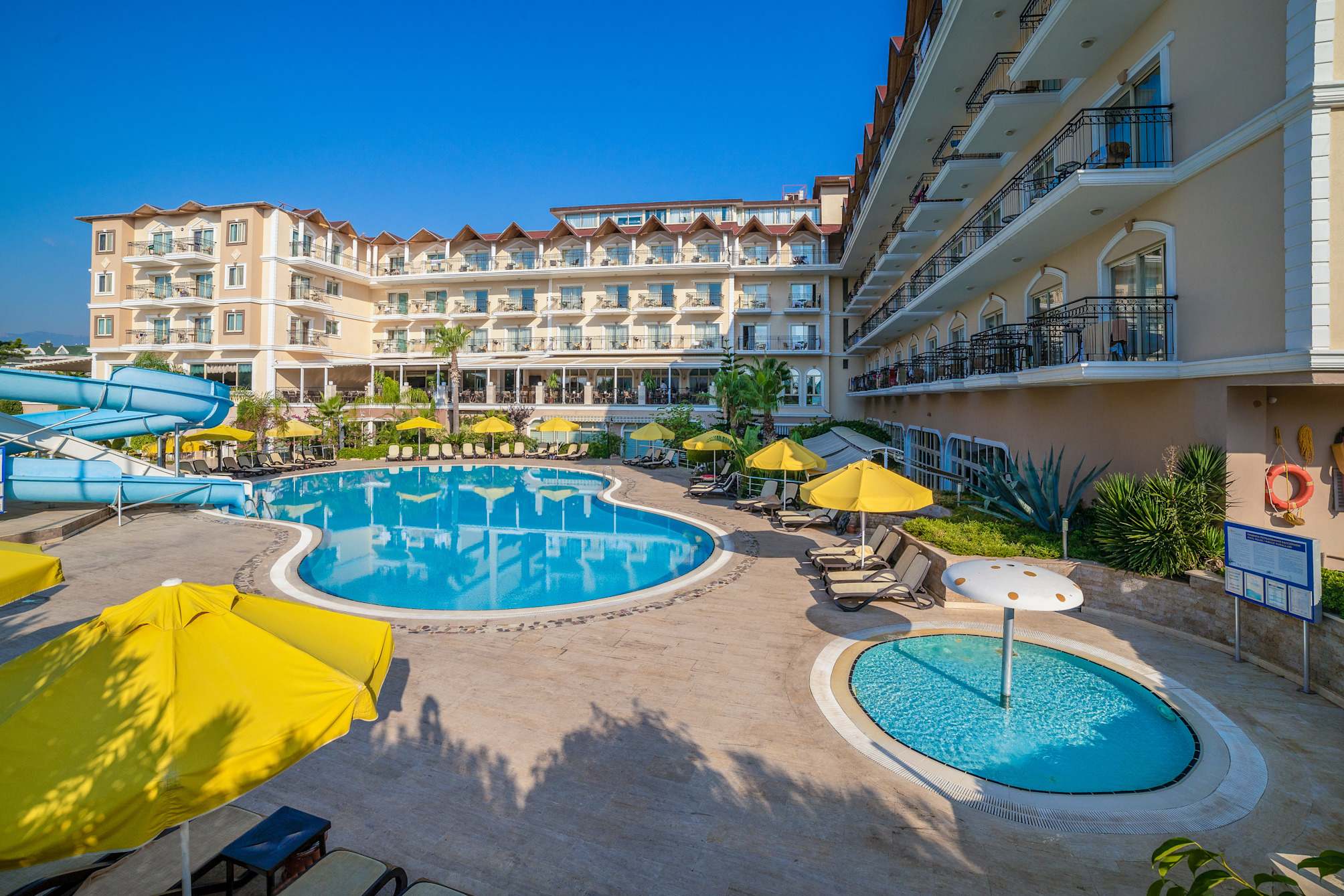 L'Oceanica Beach Resort, Kemer | Best deals | lastminute.com