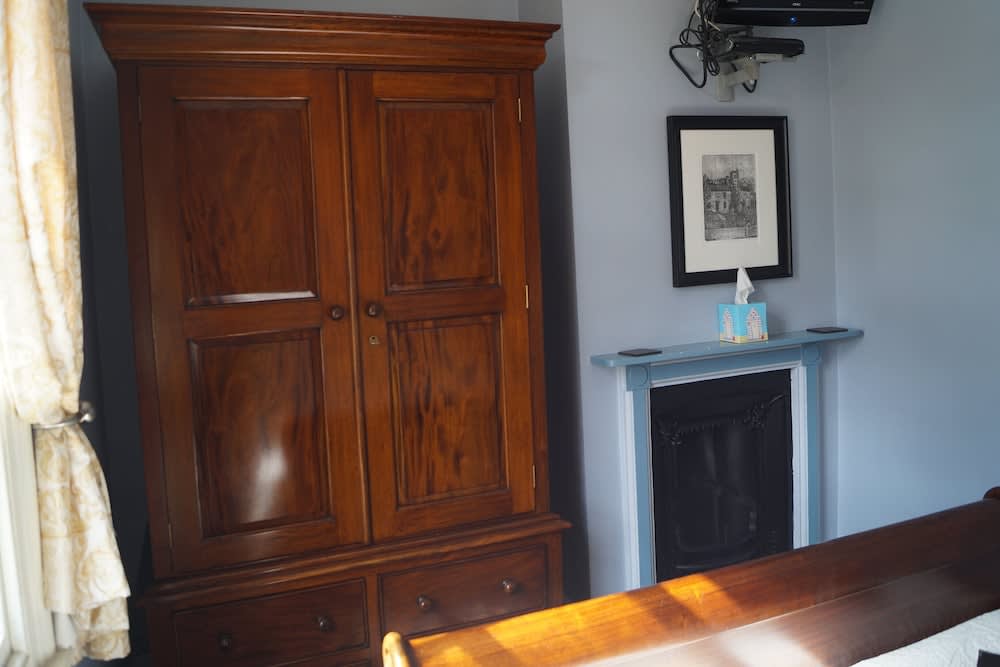 Foundry Masters House, Telford | Best deals | lastminute.com