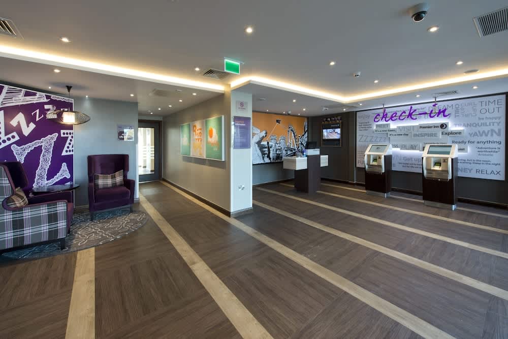 Premier Inn Reading Gateway, Reading | Best deals | lastminute.com