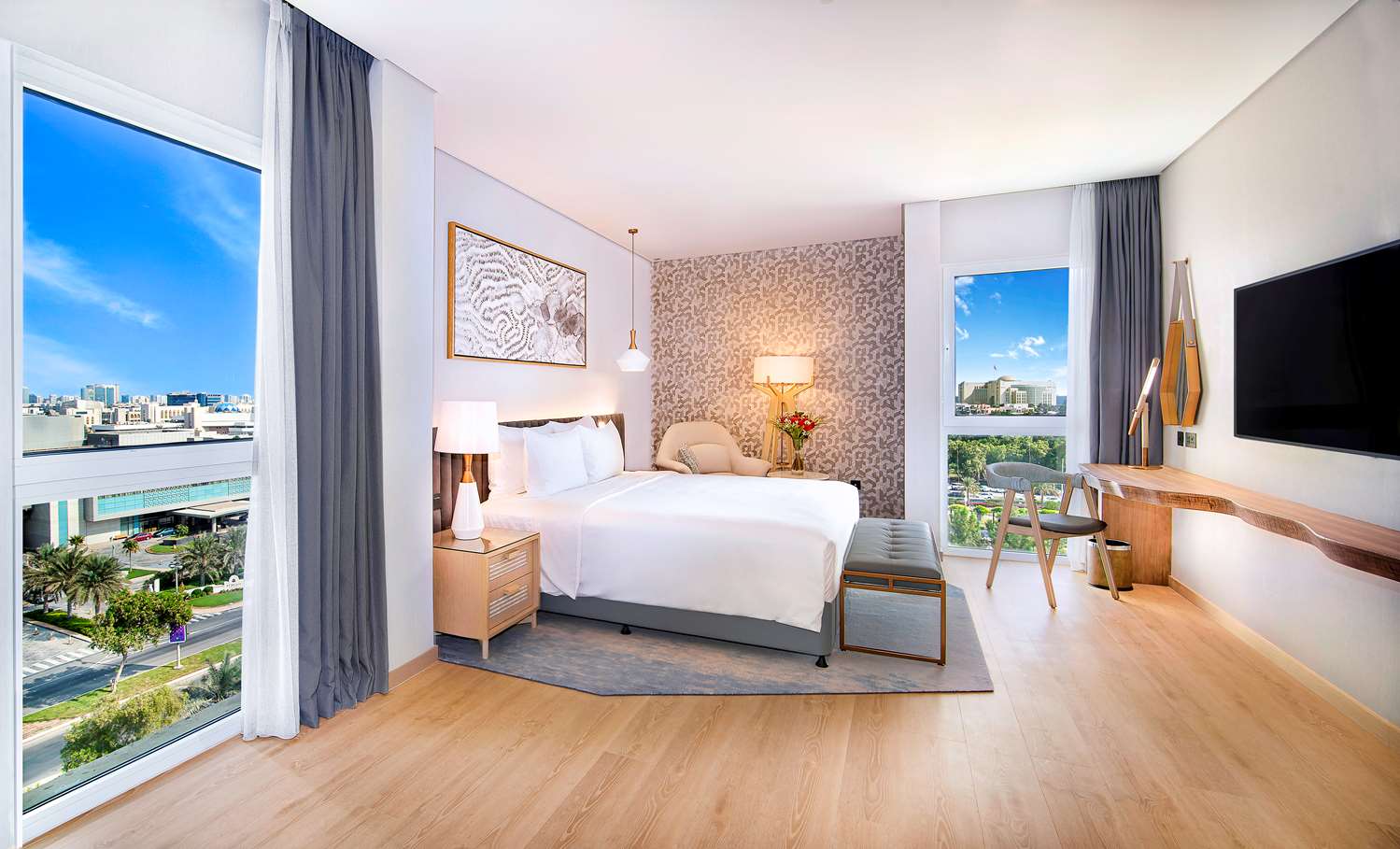 Radisson Blu Hotel & Resort, Abu Dhabi Corniche, Abu Dhabi ...