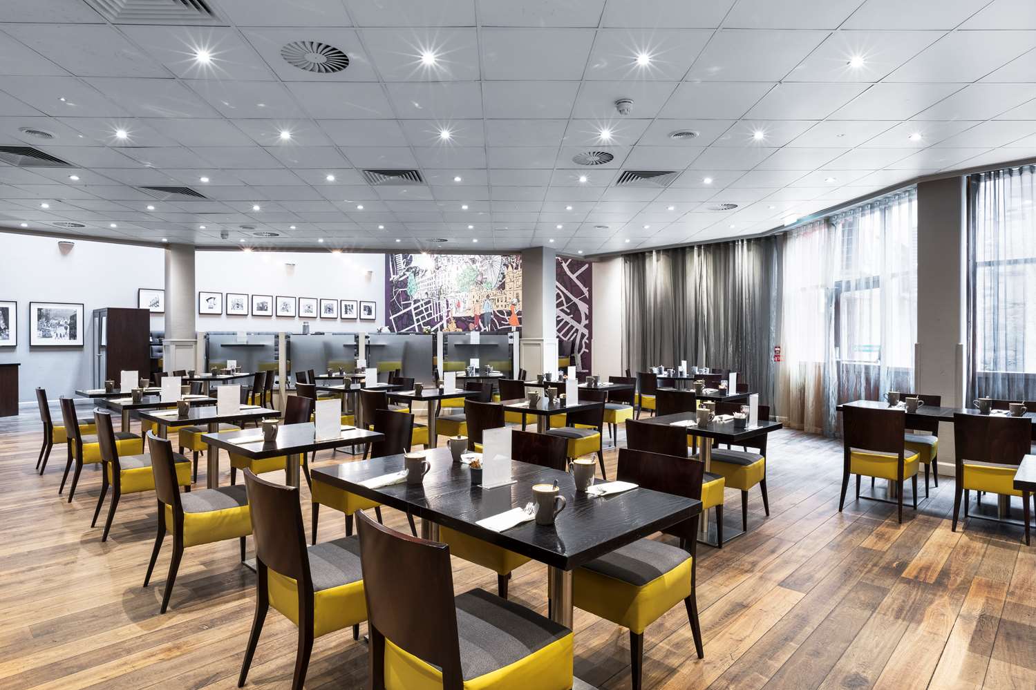 Radisson Blu Hotel, Edinburgh City Centre, Edinburgh | Best deals ...