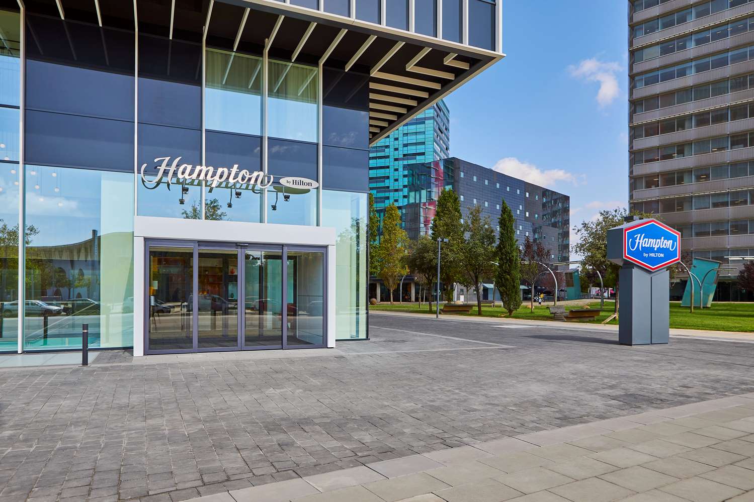 Hampton By Hilton Barcelona Fira Gran Via, Barcelona | Mejores ofertas ...