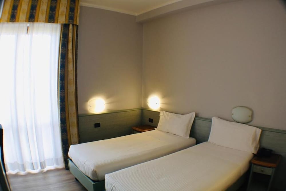 Hotel Europa Milano, Rosate | Best deals | lastminute.com