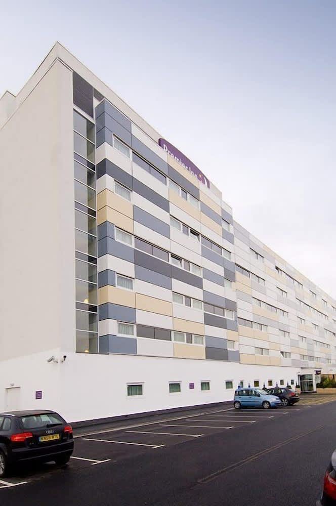 Premier Inn Manchester M56/J6 Runger Lane South, Altrincham | Best ...