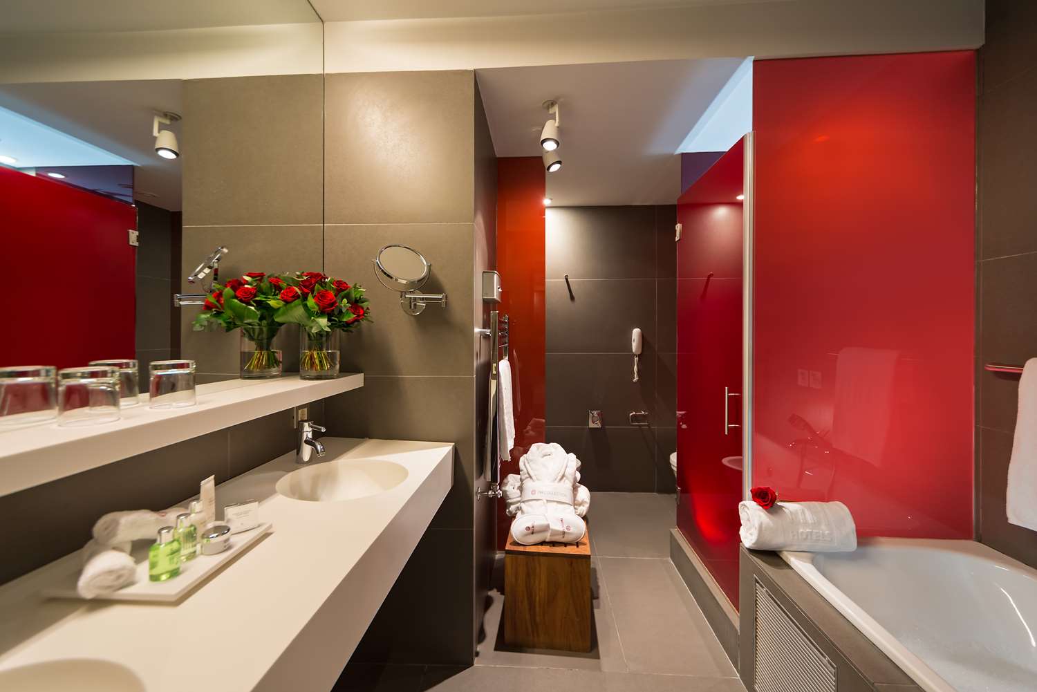 NH Collection Barcelona Constanza, Barcelona | Beste deals | lastminute NL