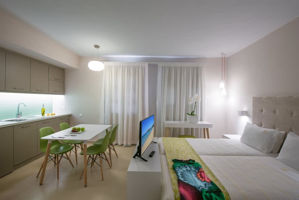 Petra Beach Hotel, Hersonissos | Günstige Angebote | lastminute.de