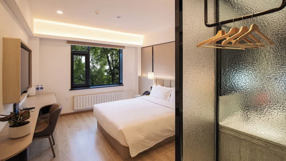 Hotel Yoo Beijing, Beijing | Best deals | lastminute.com
