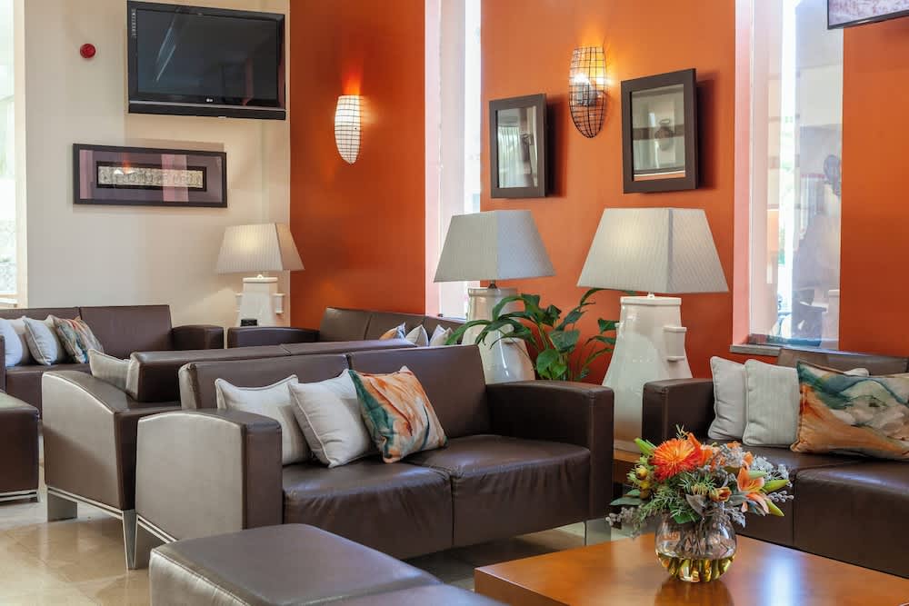 Hotel Praia Sol, Loulé | Best deals | lastminute.com