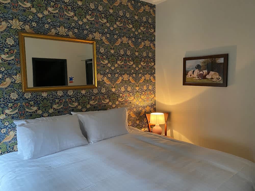 Travelodge Bath Waterside, Bath | Best deals | lastminute.com